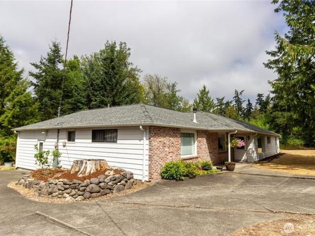 1552 th Ave E, Tacoma, WA 98446