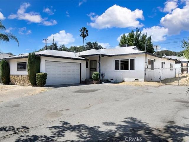 1552 W Evans St, San Bernardino, CA 92411