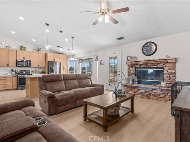 15535 Erie Road