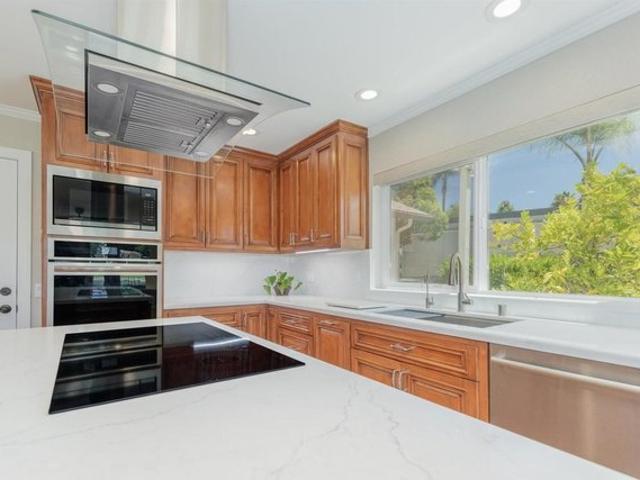 15536 Indian Head Ct, Ramona, CA 92065
