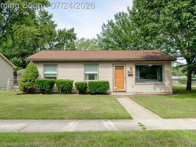 15538 Woodmont St, Romulus, MI 48174