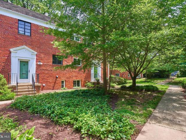 1553 Mount Eagle Place