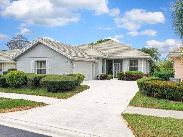 1553 NW Amherst Dr, Port St. Lucie, FL 34986 | MLS #R11153