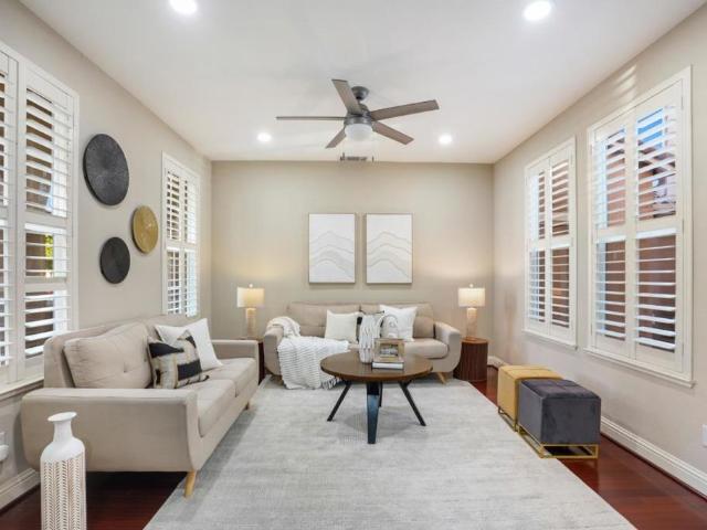 1553 Quiet Pond Lane