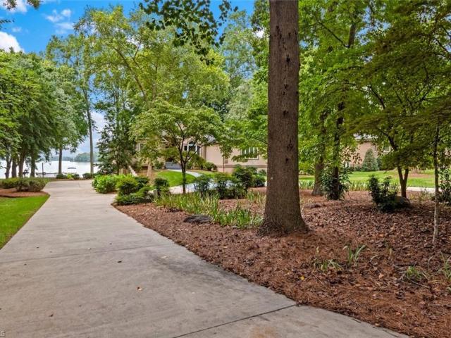1553 Waterford Pointe Road