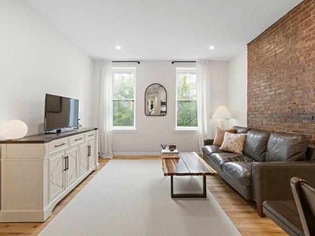 155 14th St Apt 4L, Hoboken, NJ 07030