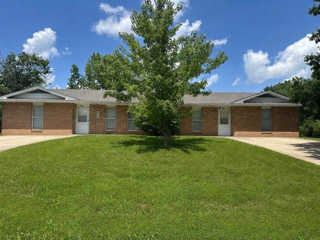 155 157 Maple Grove Way, Columbia, MO 65203