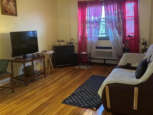 155 2 th Street, Unit 1 | Compass