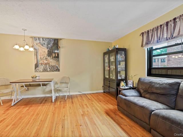 155 4 st Street, Unit 18