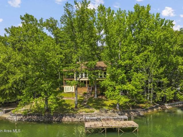 155 6th St, Eclectic, AL 36024