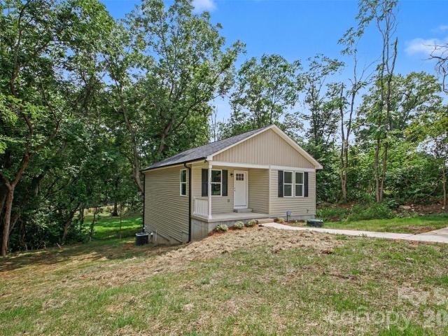 155 Corban Avenue SW