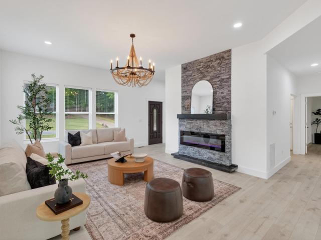 155 Cane Creek Way