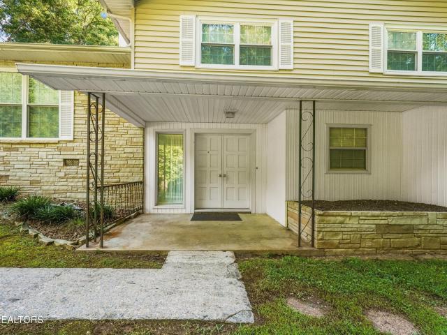 155 Chestnut Hill Rd