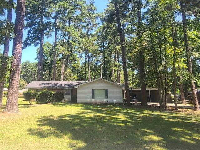 155 Cinnamon Oak St, Jasper, TX 75951