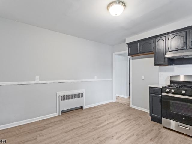 155 Broughton Ave