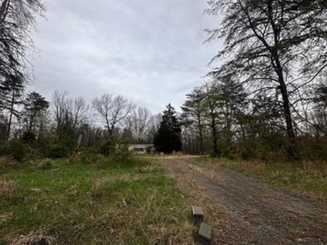 155 Budding Dogwood Rd, Bunker Hill, WV 25413