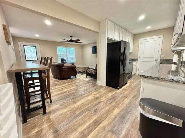 155 Bulldog Way