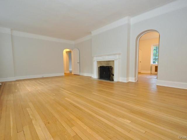 155 Garth Road 1D