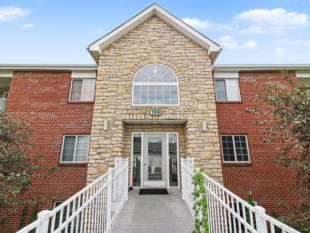 155 Green River Drive 11
