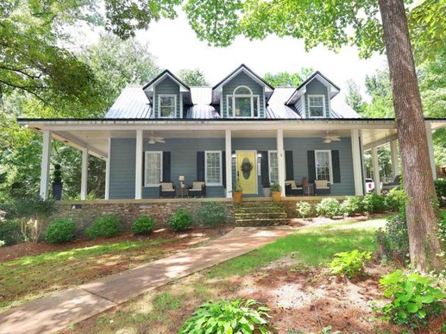 155 Dogwood Trce, Anniston, AL 36207