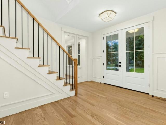 155 Dogwood Ln