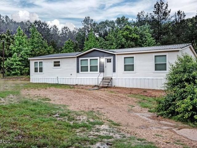 155 Dewitt Flynt Rd, Mendenhall, MS 39114