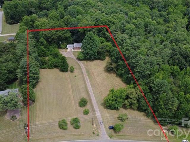 155 Duck Creek Rd, Troutman, NC 28166