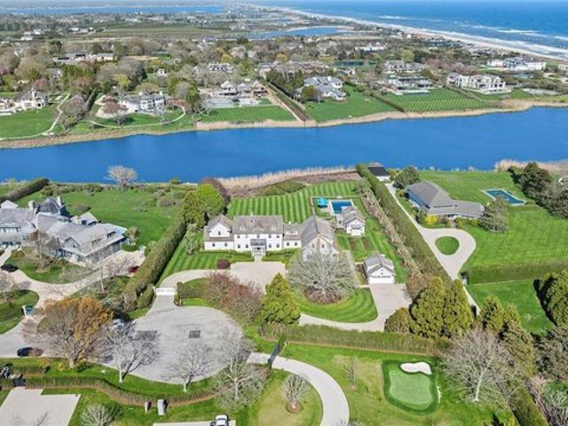 155 Duck Pond Ln, Southampton, NY 11968