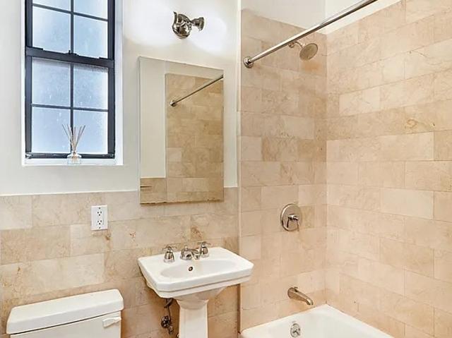 155 E 85TH Street 3