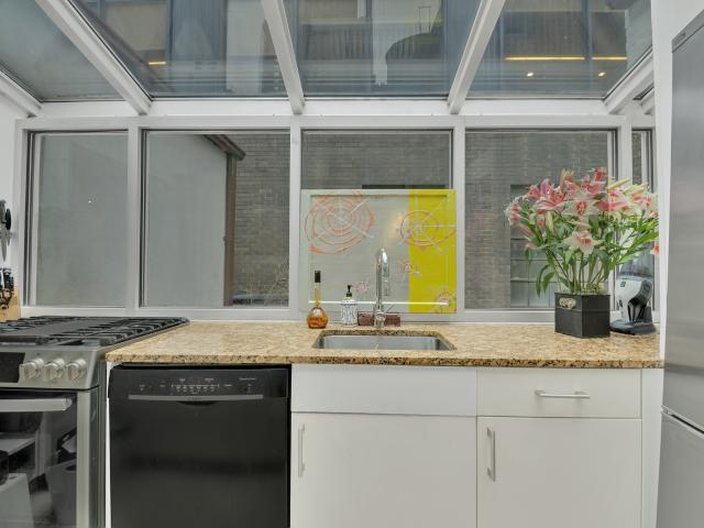 155 East 49th Street, New York, NY