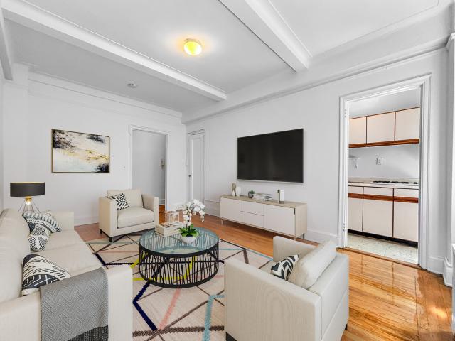 155 East 52nd Street, New York, NY