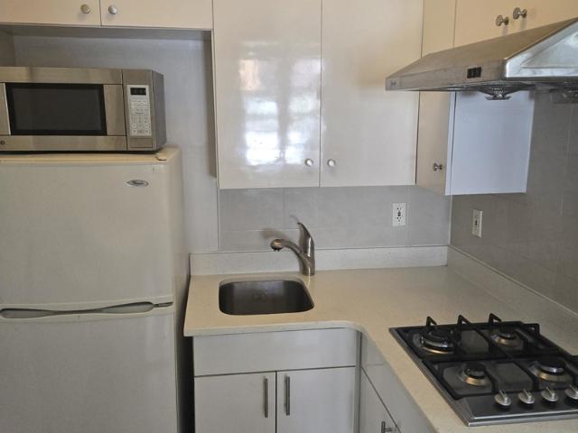 155 East 33rd Street, New York, NY
