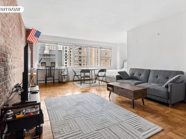 155 East 34th Street, New York, NY