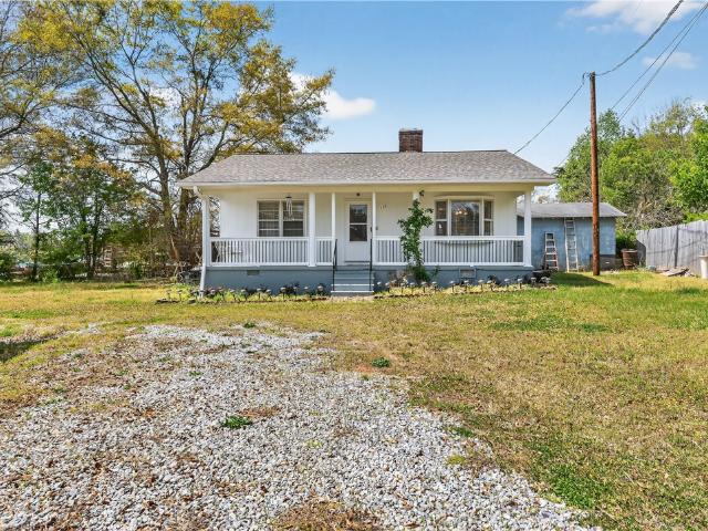 155 Farrs Bridge Rd, Pickens, SC 29671 | MLS #20299