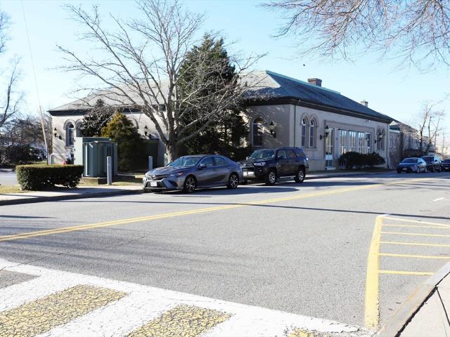 155 Katherine Lee Bates Rd # Upper