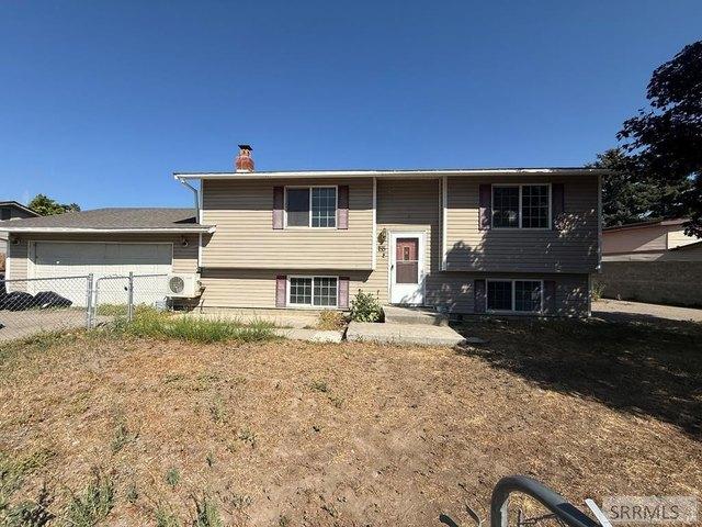 155 Hummingbird Ln, Shelley, ID 83274