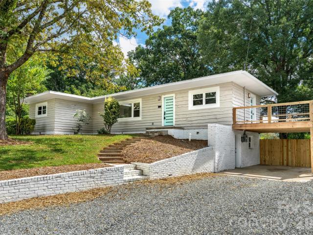 155 Oak Terrace