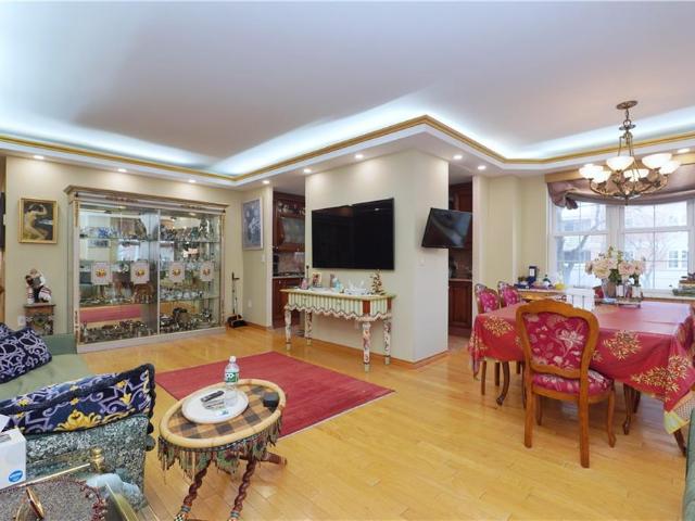 155 Oceana Drive East # 2C