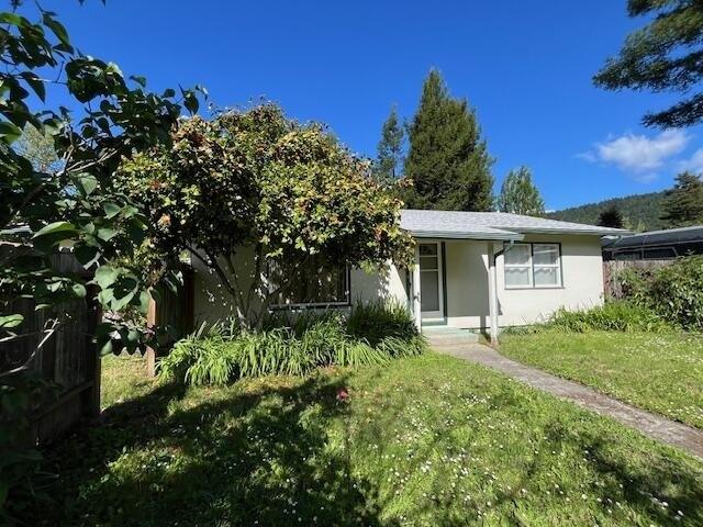 155 Orchard Way, Myers Flat, CA 95554