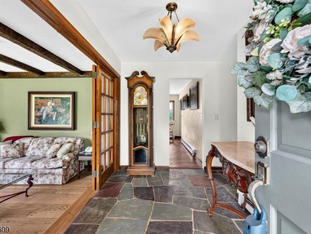 155 Orchard Rd