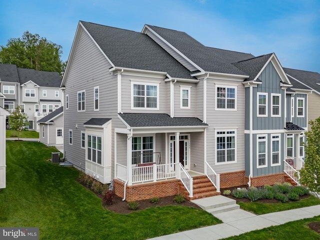 155 Lotus Ln, Malvern, PA 19355