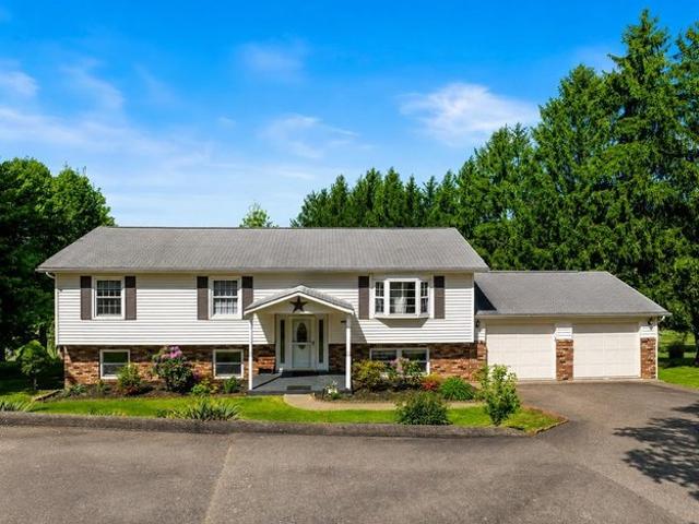 155 Long Vue Acres, Wheeling, WV 26003