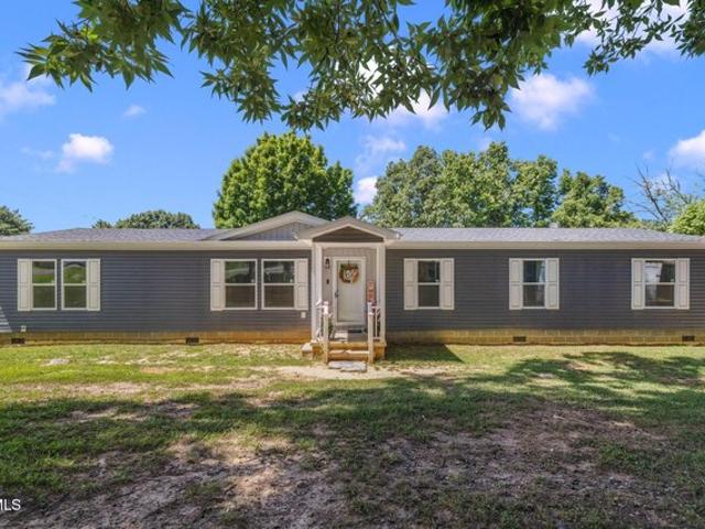 155 Lake Dr, Gray, TN 37615