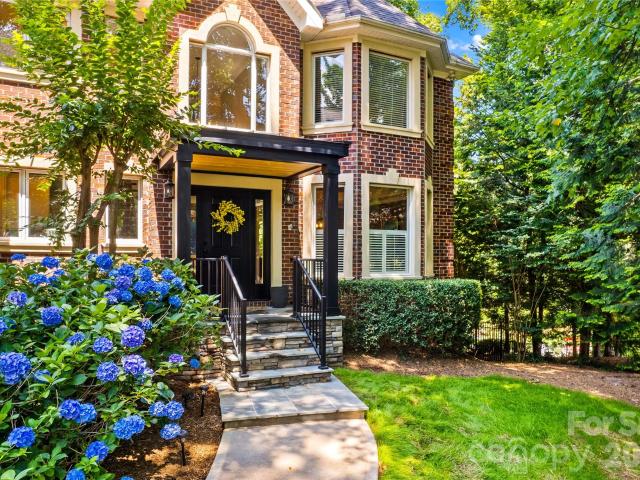 155 Lynn Cove Lane