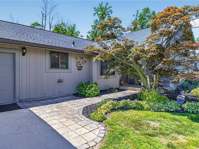 155 Moorland Rd