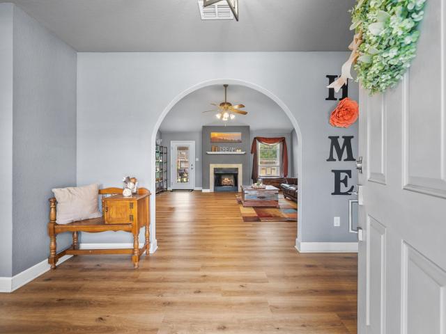 155 Mapleleaf Circle