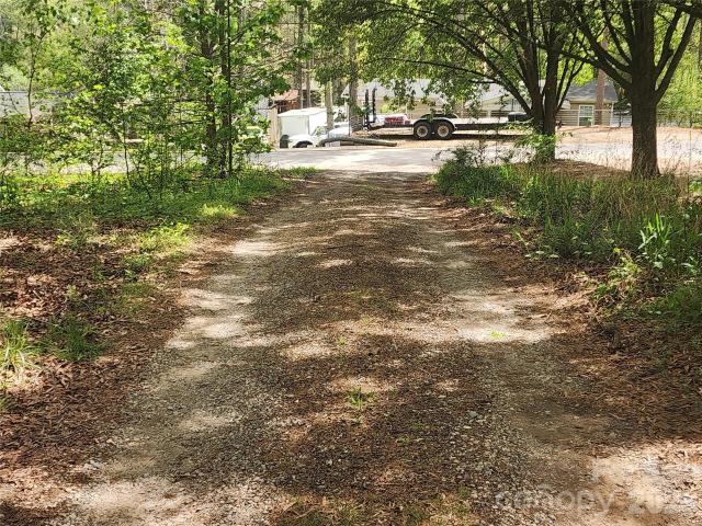 155 Mill Pond Ln, Mooresville, NC 28115 | MLS #4367 | Compass