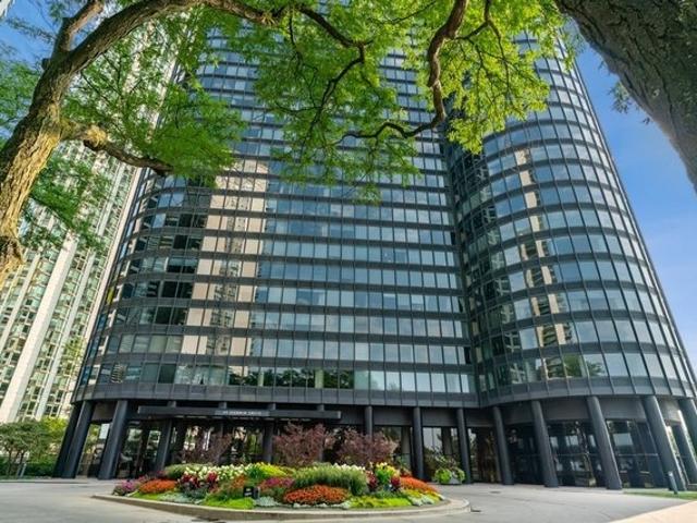 155 N Harbor Dr Unit 212 213, Chicago, IL 60601