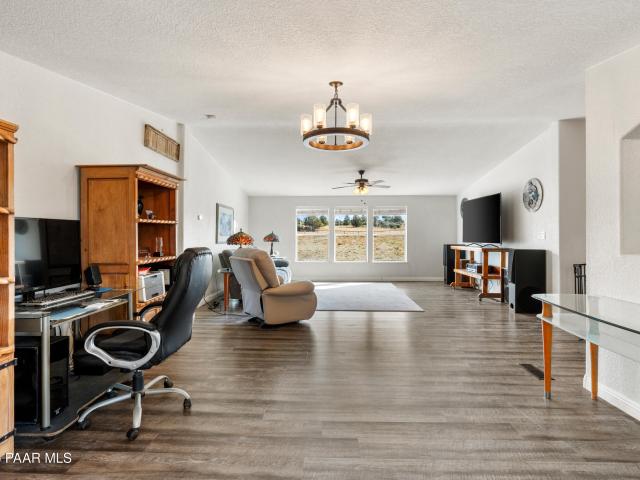 155 N Son Shine Ln, Chino Valley, AZ 86323 | MLS #1079