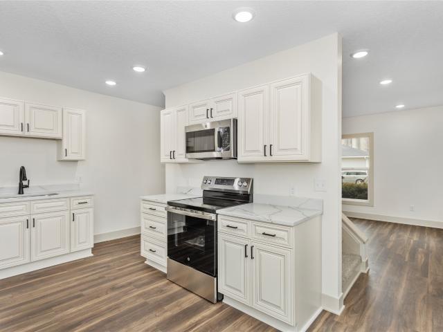 155 NW 2nd Street